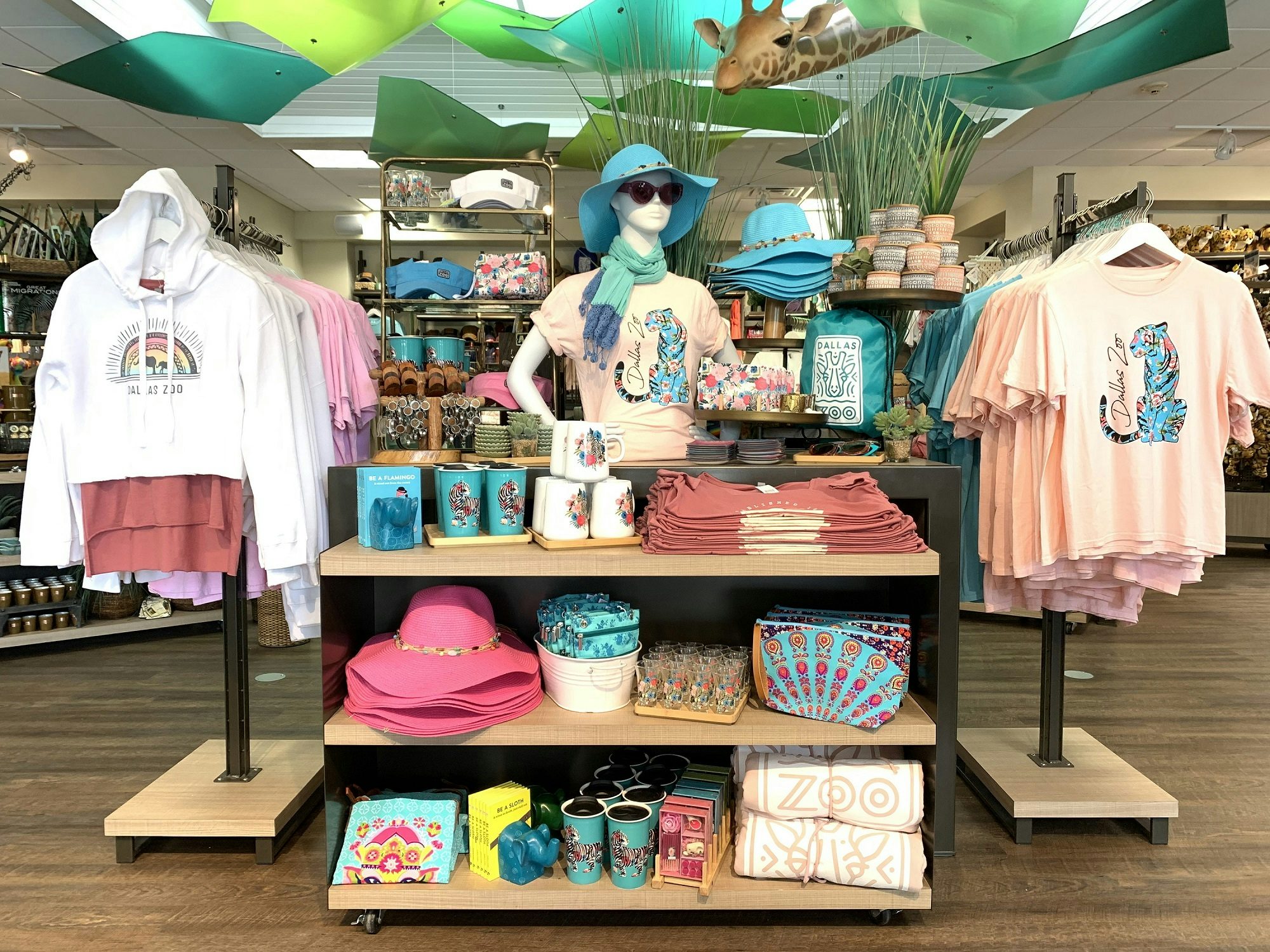 Dining and Shopping | Dallas Zoo